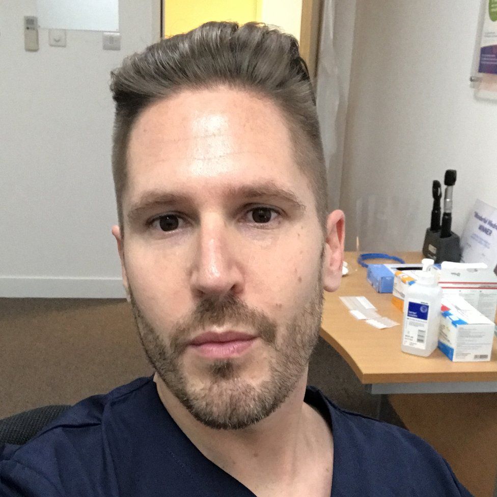 Coronavirus: Travellers react to Spain quarantine rules - BBC News