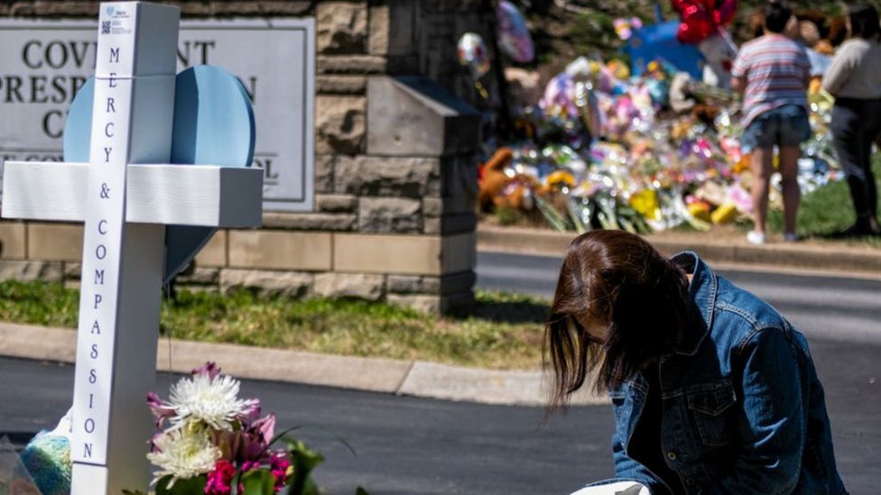 Lawmakers expelled: What to know about the 'Tennessee Three' - BBC News