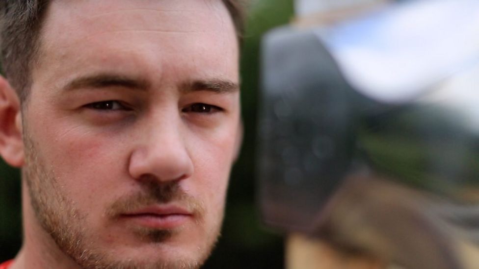 Elgan Pugh retains British Timbersports title - BBC News