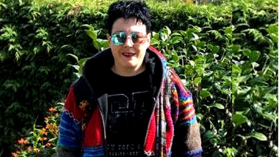 St Ann's woman dies five days after fall from moving car - BBC News