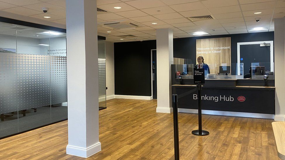 Banking hub: Kilkeel welcomes return of 'face-to-face' service - BBC News