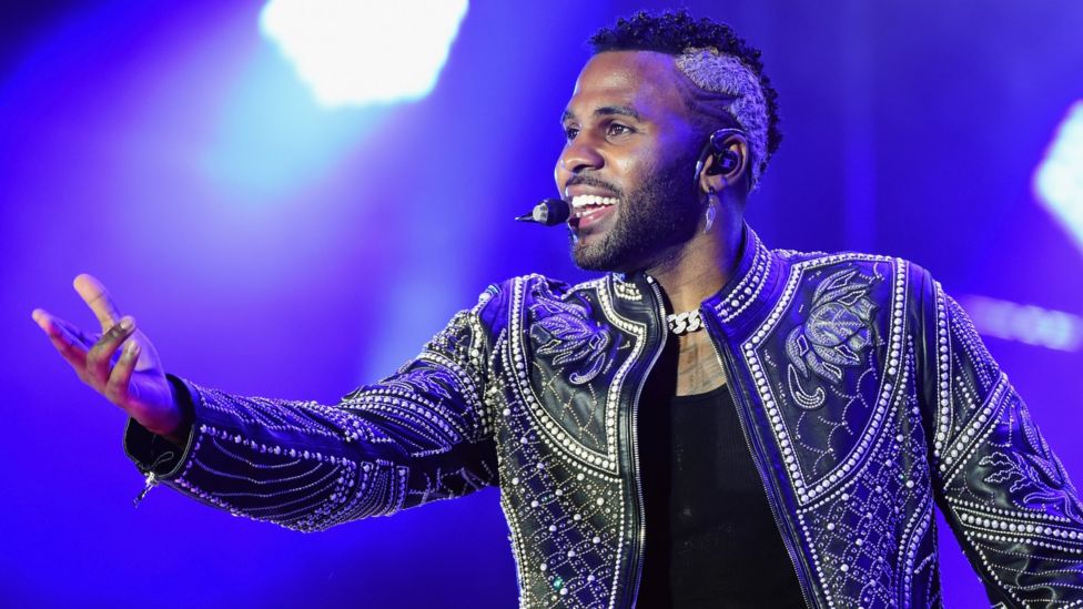 Jason Derulo: My 'most unsexy' business investment in a car wash - BBC News