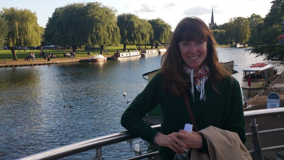 'Quality of life' and pets behind London to Birmingham moves - BBC News