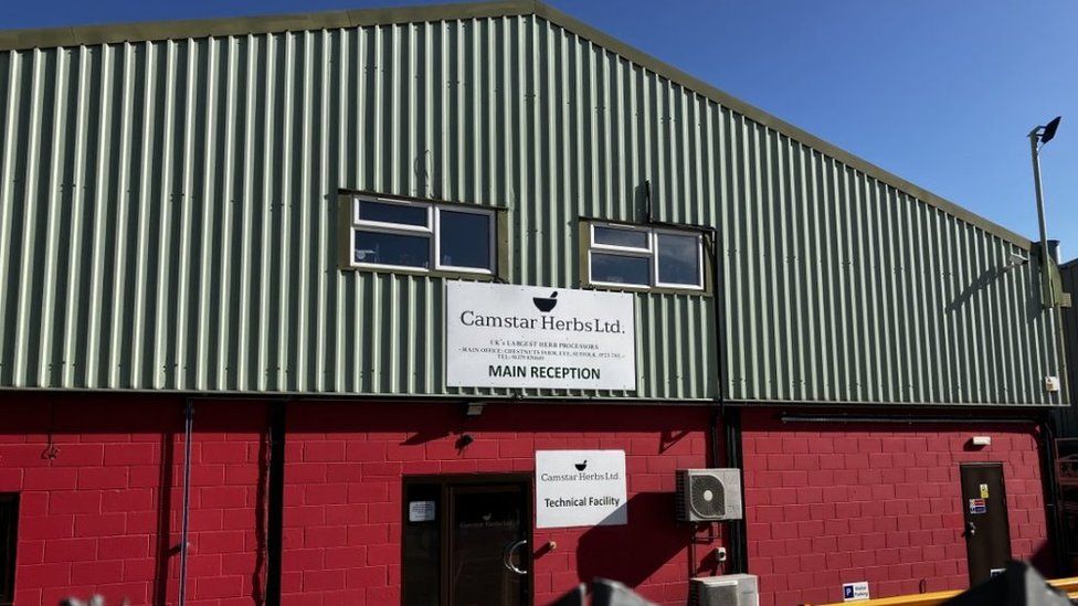 Herb factory fire in Eye, Suffolk, tackled by 18 crews overnight - BBC News