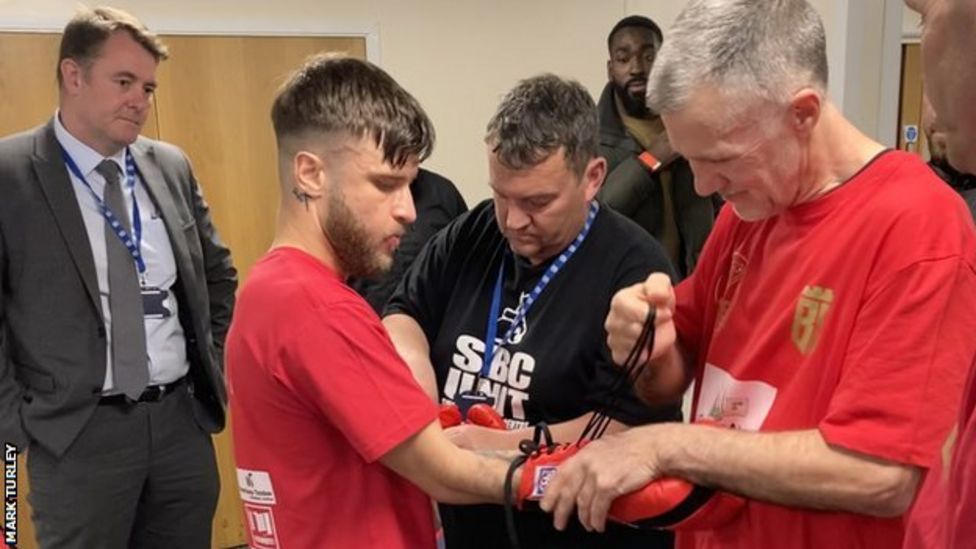 Behind the scenes of a British title fight - from the dressing room to ...