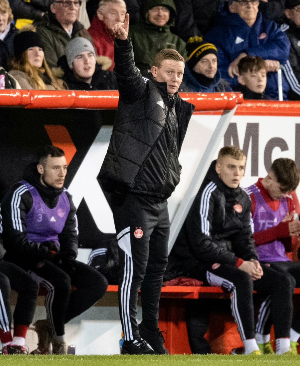 'The last thing I have been doing is chatting to the board' - Robson ...