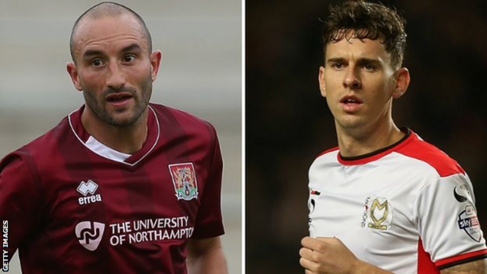 Barnet sign Chris Hackett and Mark Randall - BBC Sport