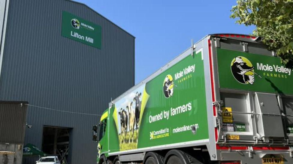 Devon feed mill reopens after £4m revamp - BBC News