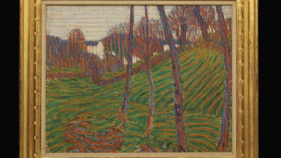 Cheltenham: Exhibition brings Picasso painting to gallery - BBC News