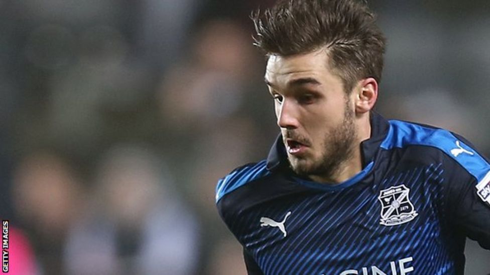 Stevenage sign John Goddard, Dean Bowditch and teenage forward Joe ...