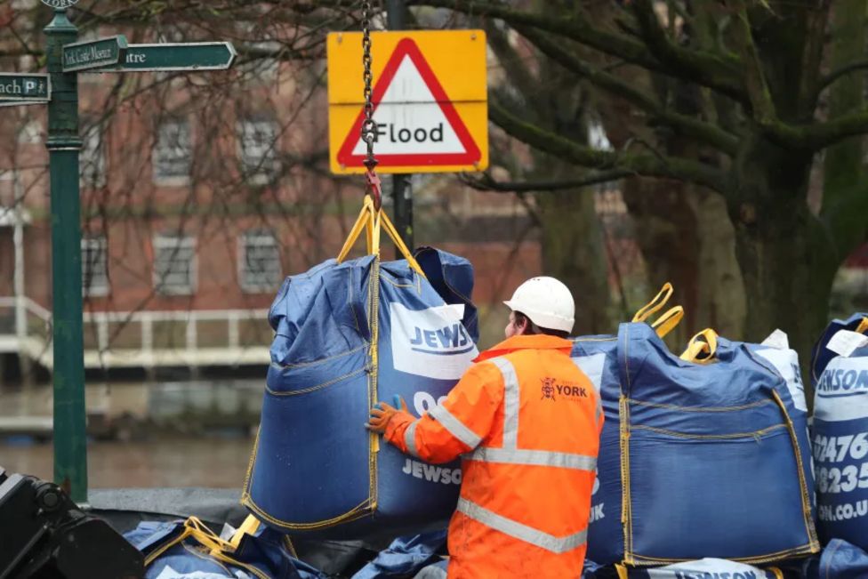 How has Storm Christoph affected parts of the UK? - BBC Newsround