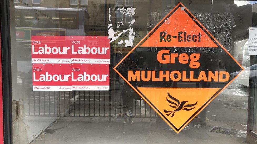 Young vote against Lib Dems in Yorkshire - BBC News