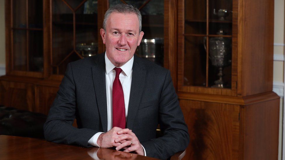 Stormont: Who's who in the NI Assembly and Executive? - BBC News