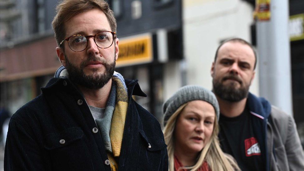 Jake Bailey-Sloan: Family appeal for witnesses to fatal assault - BBC News