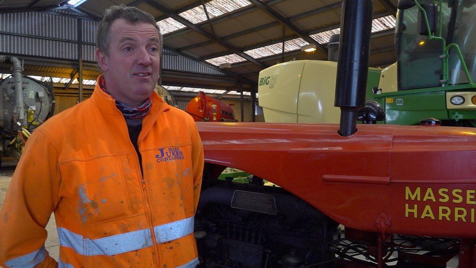 Red diesel: Builder says law changes will cost £200,000 - BBC News