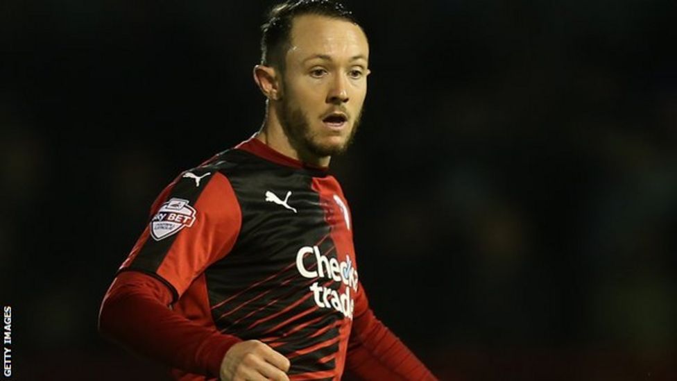 Rhys Murphy: Gillingham sign free-agent striker on short-term deal ...