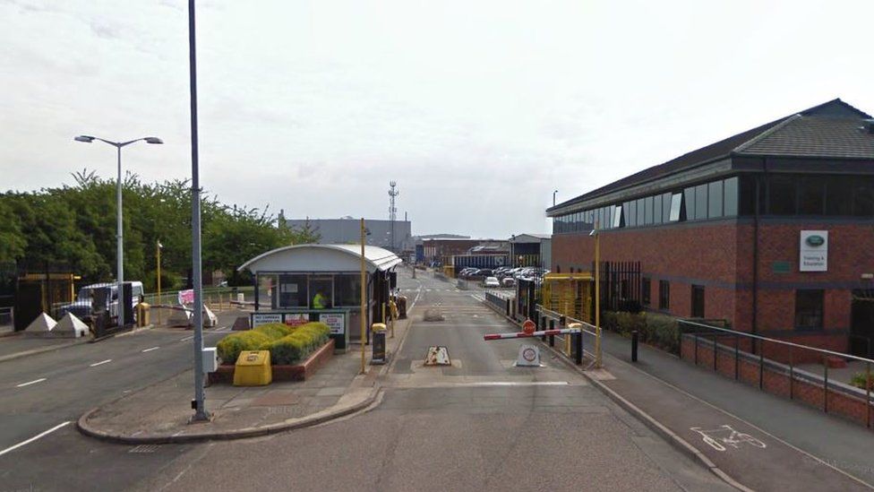 Jaguar Land Rover Solihull site has engines 'worth £3m' stolen - BBC News