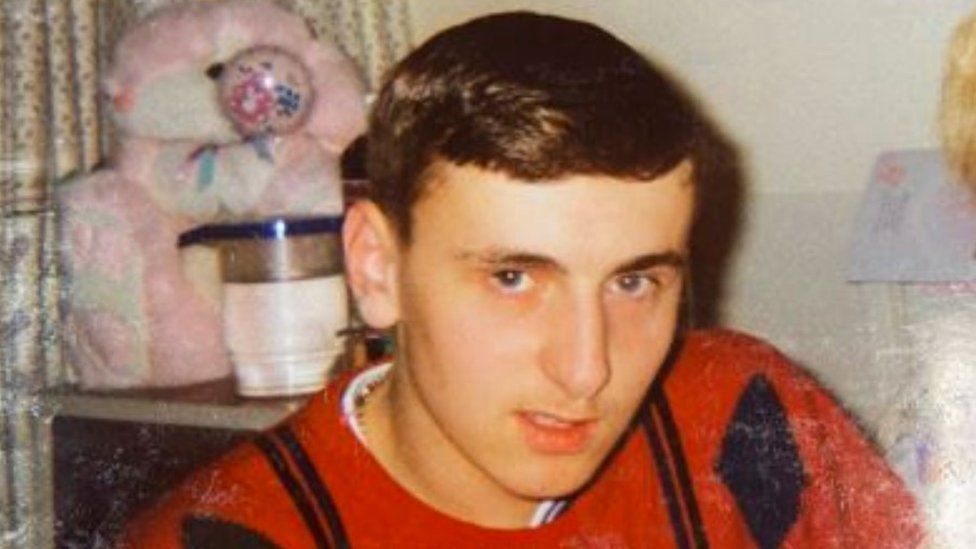 Walker murder: Paul Wilkinson's family pays tribute to 'joker of our ...