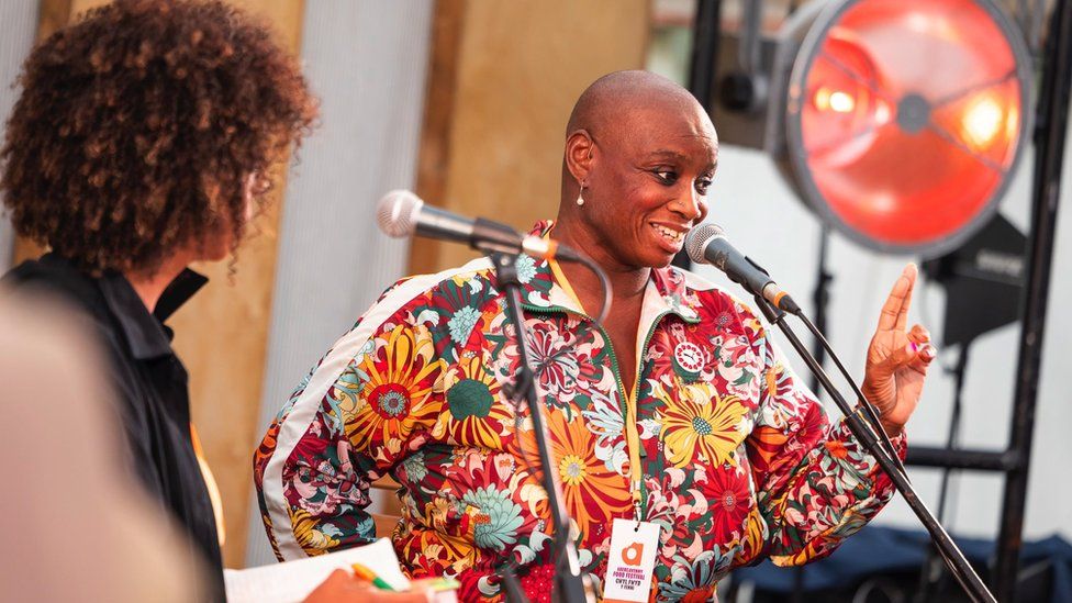 Lluniau: Gŵyl Fwyd y Fenni - BBC Cymru Fyw