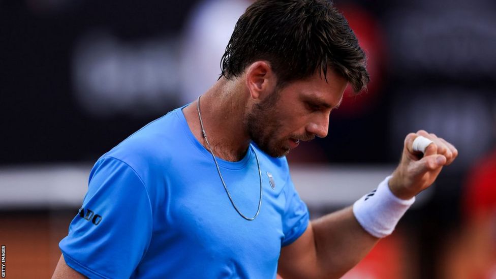 Qatar Open: Andy Murray beaten by Daniil Medvedev in final - BBC Sport