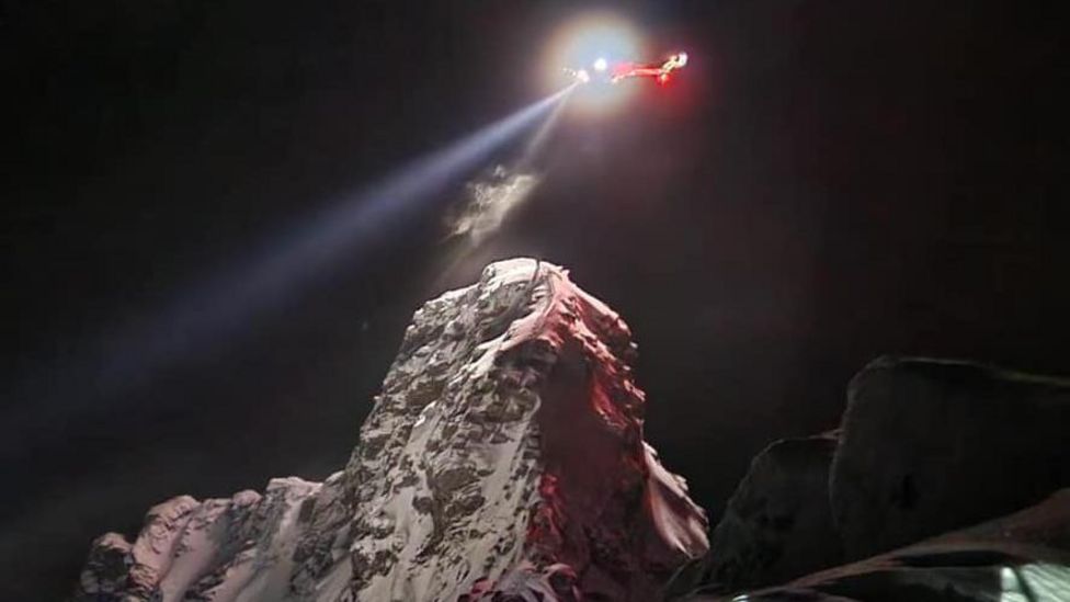 Tricky rescue of two climbers on Ben Nevis' Tower Ridge - BBC News