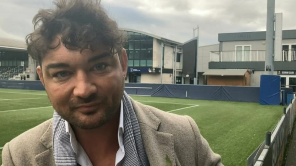 Documentary to feature Worcester Warriors' bid for revival - BBC News