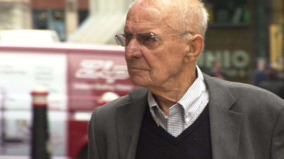 Man guilty of Tube push murder attempt - BBC News