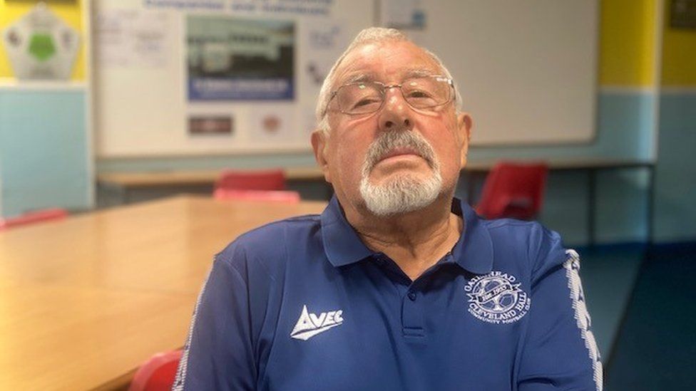 Gateshead stabbing: Tomasz Oleszak, 14, named as victim - BBC News