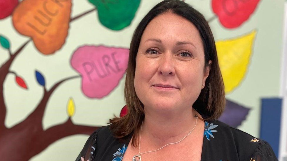 Elise Chamberlain's Instagram, Twitter & Facebook on IDCrawl