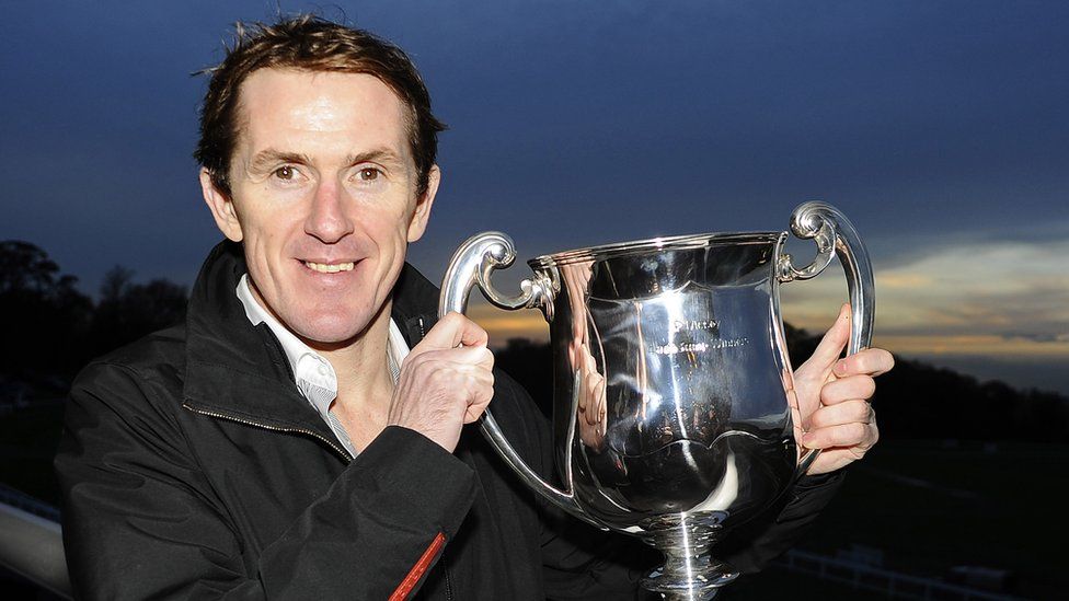 Sir Tony McCoy 'put on two stone' since retirement - BBC News