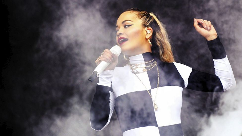 Private funeral held for Avicii in Sweden - BBC News