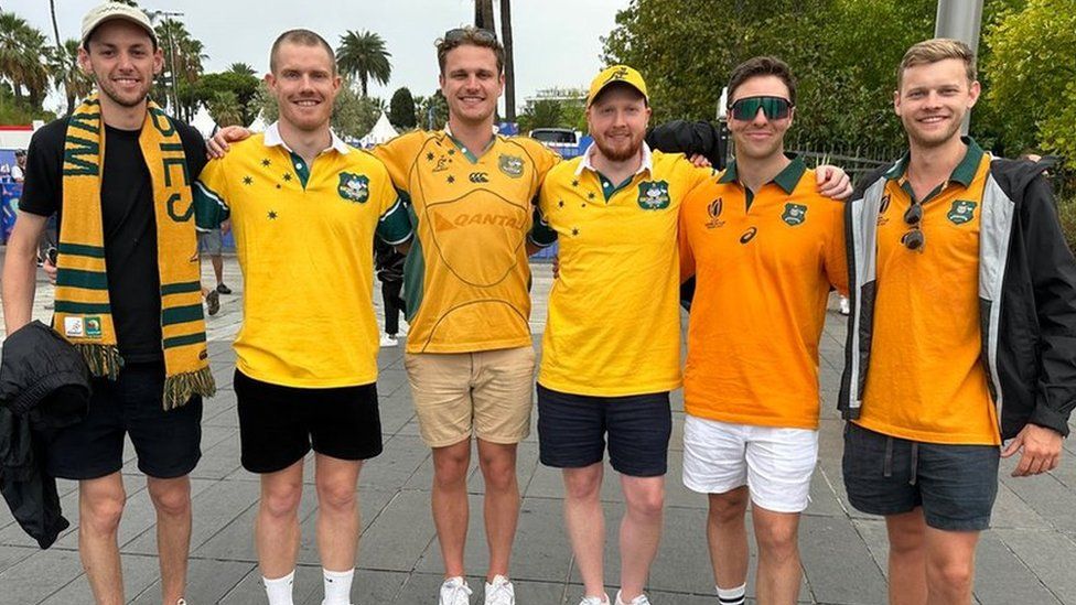 'Dylai Cymru boeni': Yr Awstraliaid yn nerfus ond hyderus - BBC Cymru Fyw