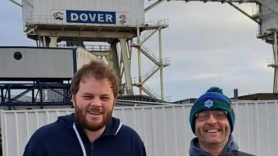 Dover ferry delays: Welsh school group has 18-hour wait - BBC News