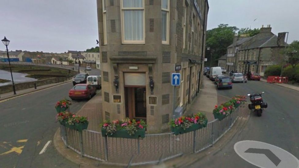 The world's weirdest roads and streets - BBC Newsround