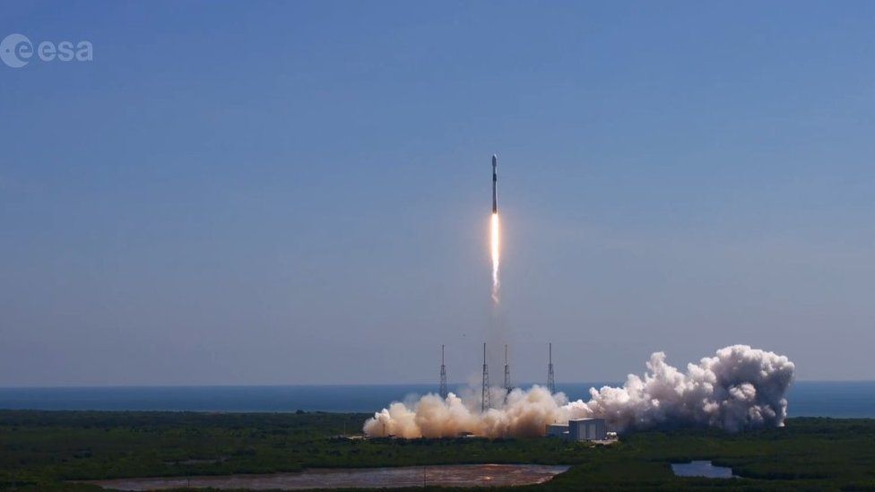 Euclid: Professor’s joy at ‘mind-blowing’ satellite launch - BBC News