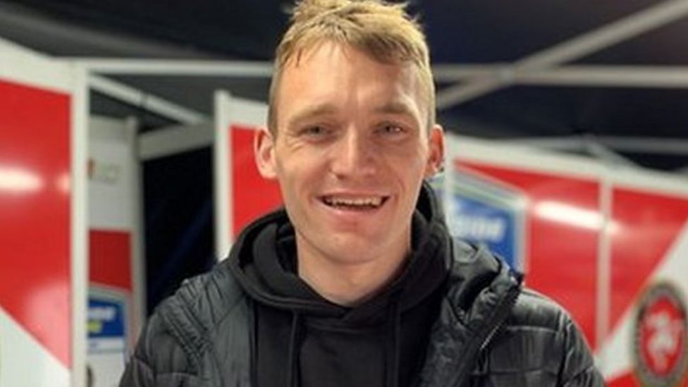 Manx Grand Prix: Nathan Harrison set for Mountain Course return - BBC Sport