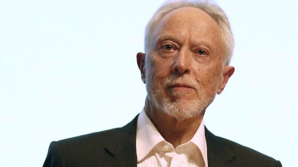 Double winner J M Coetzee on Man Booker longlist - BBC News
