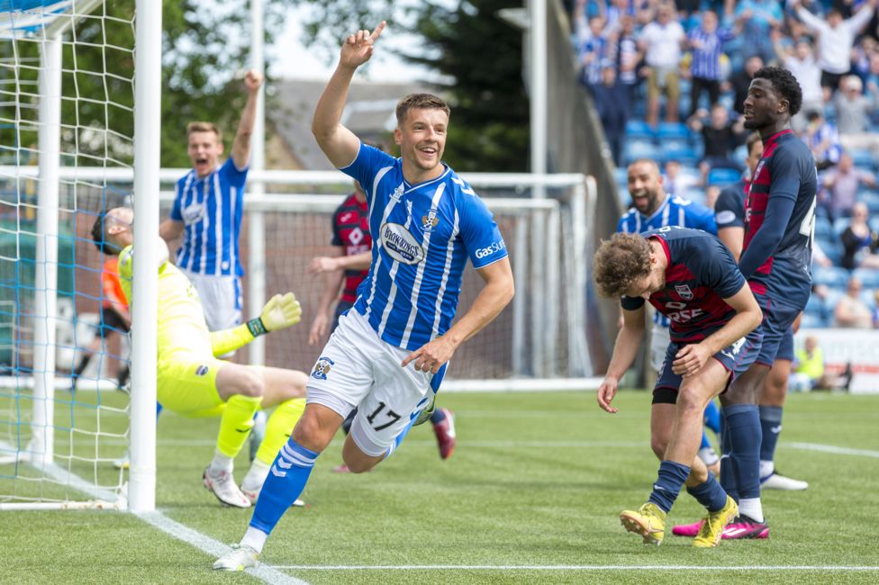 Lyons signs two-year deal to extend Killie stay - BBC Sport