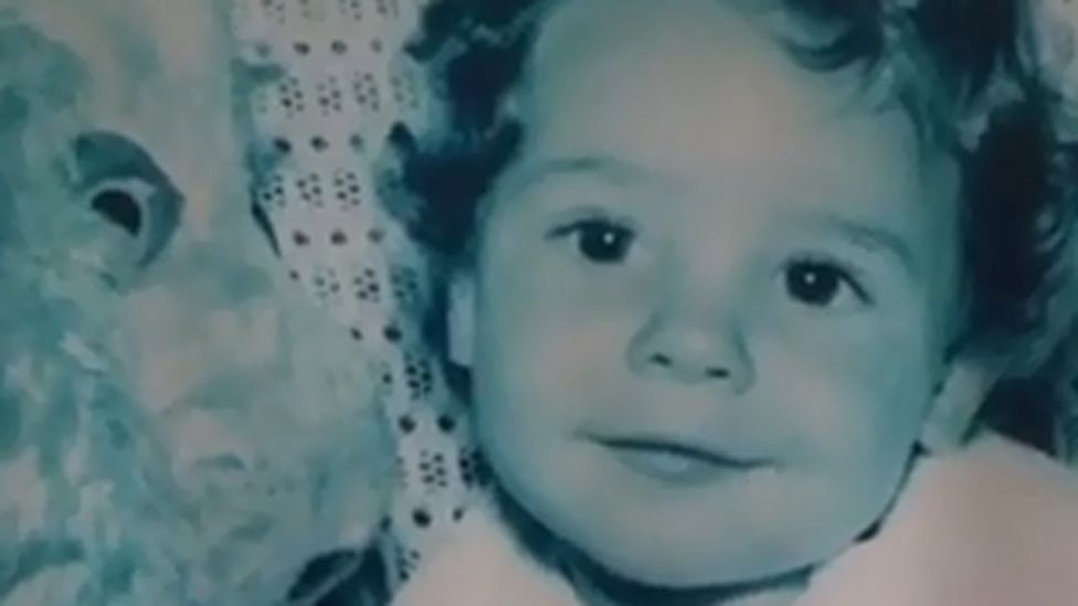 My brother Darren Thomas, a gentle soul, murdered in jail - BBC News