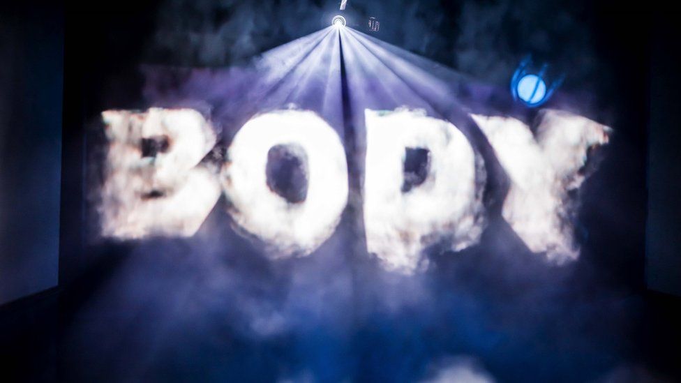 NI Science Festival returns with trip around the human body - BBC News