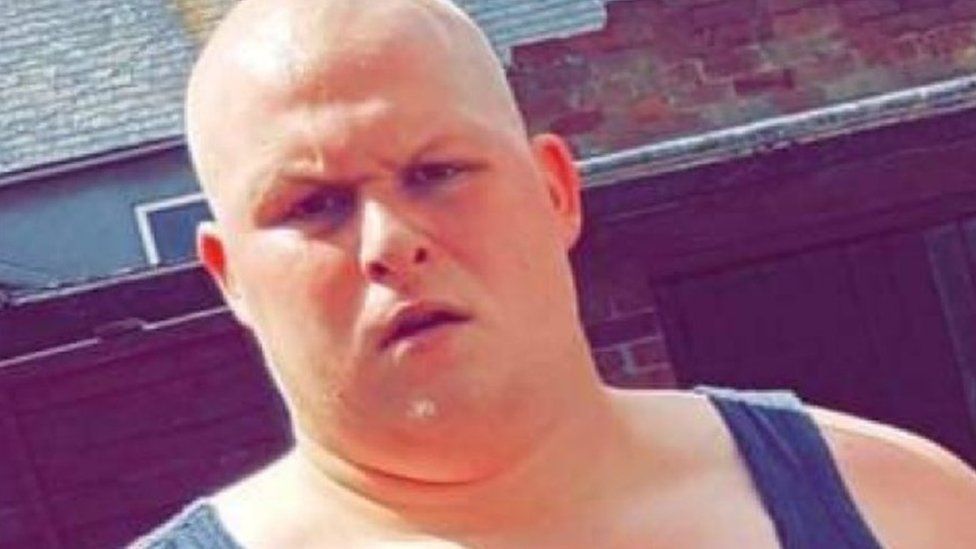 Lance Martin 'murdered after doorstep row with stranger' - BBC News