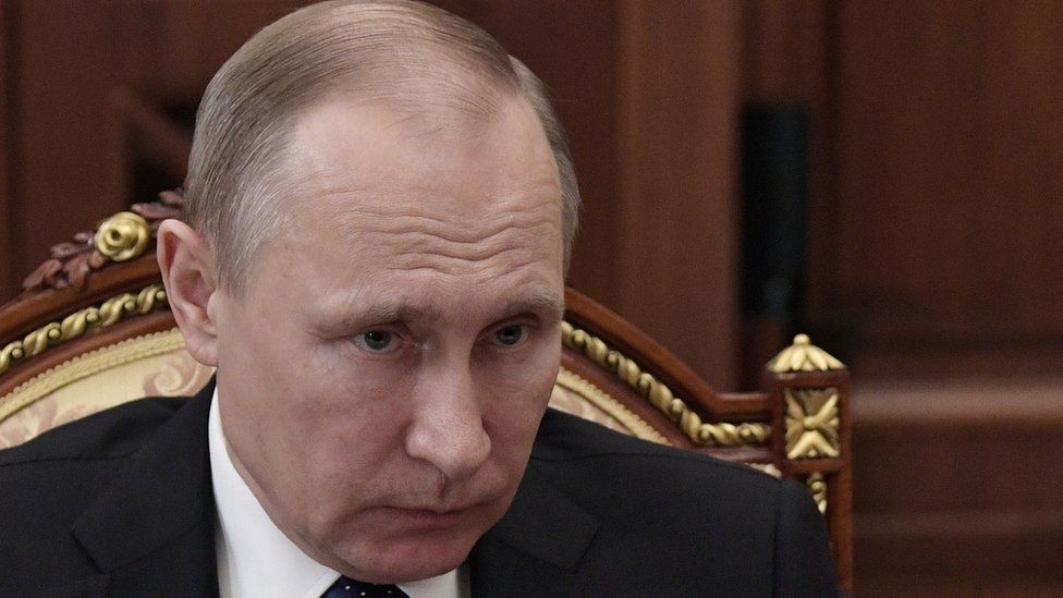 Newspaper headlines: Britain 'defiant' on Russia sanctions - BBC News