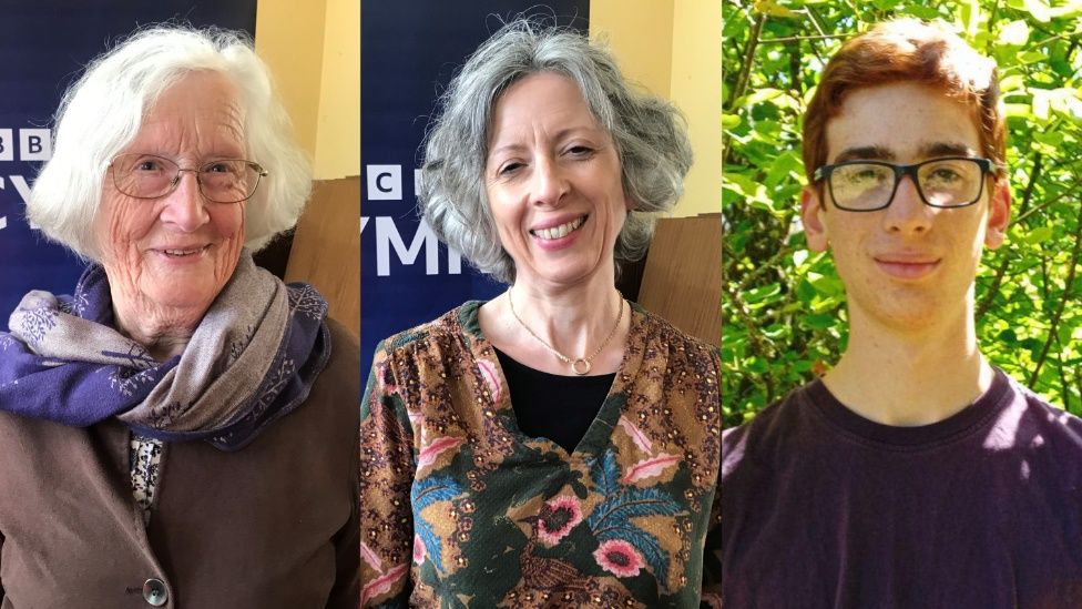 Tair cenhedlaeth Y Talwrn - BBC Cymru Fyw