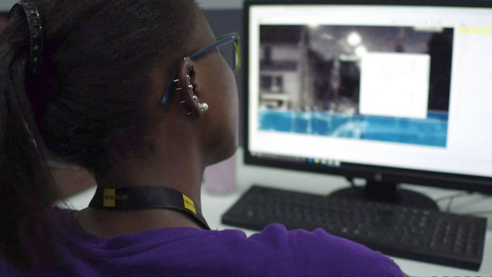 Kenya's tech hub: Meeting the DIY coders and gurus of the future - BBC News