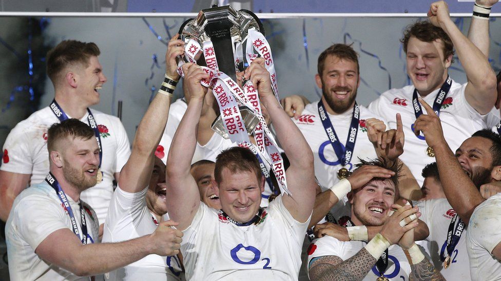 Coaches from small-town Australia take England to success - BBC News