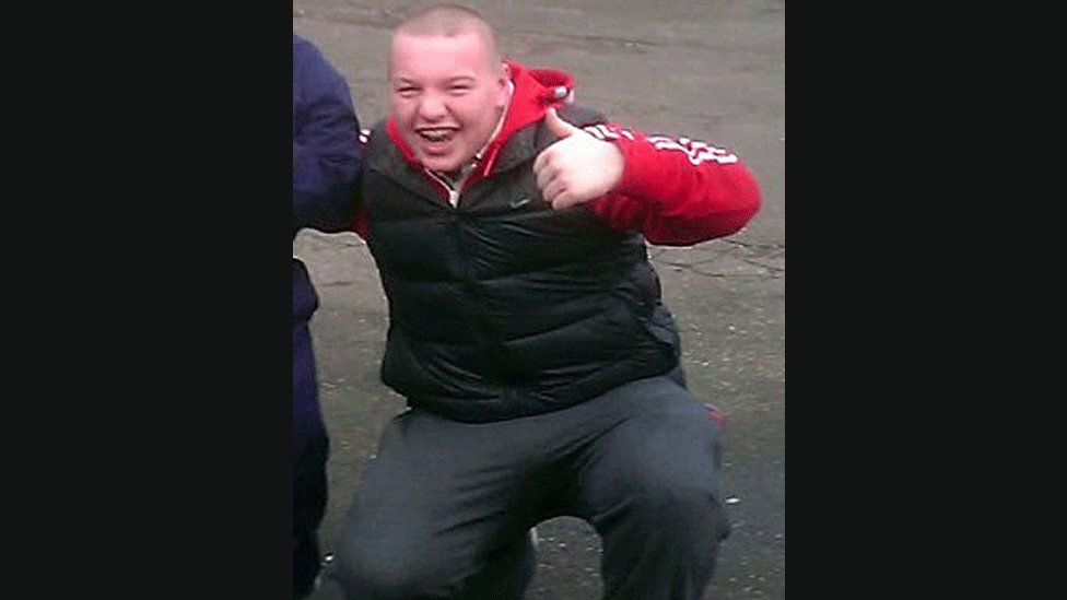 Man deliberately knocked down 14-year-old Motherwell fan - BBC News