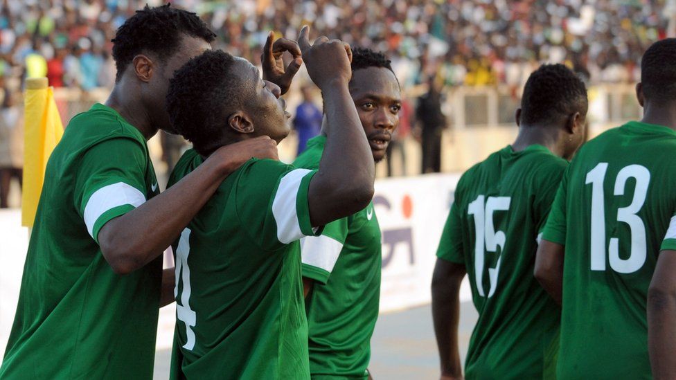 Former Nigeria coach Clemens Westerhof rewarded after 25 years - BBC Sport