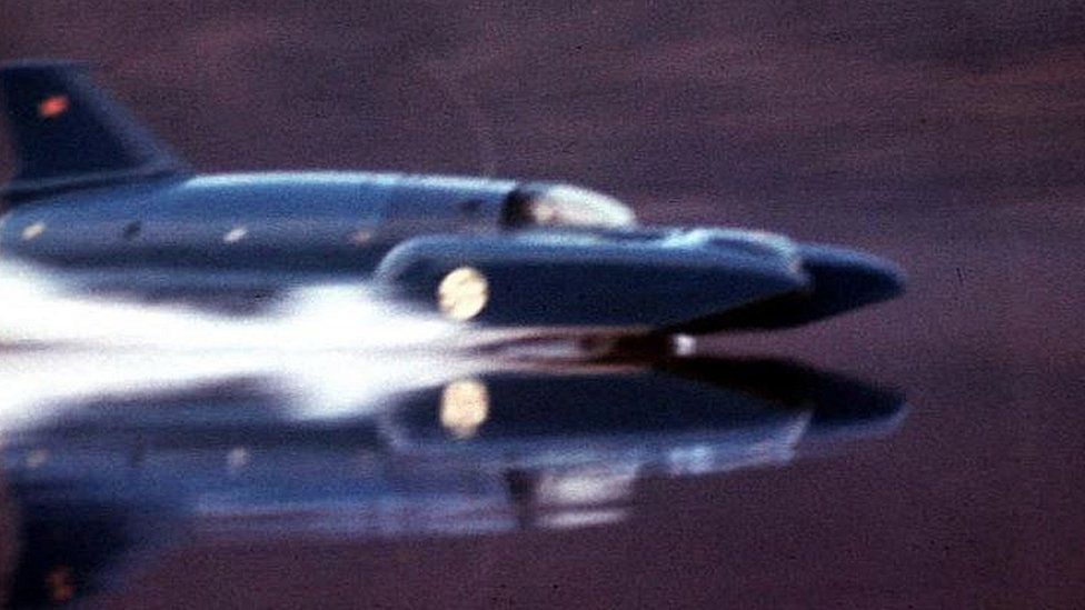Donald Campbell's Bluebird roars back to life - BBC News