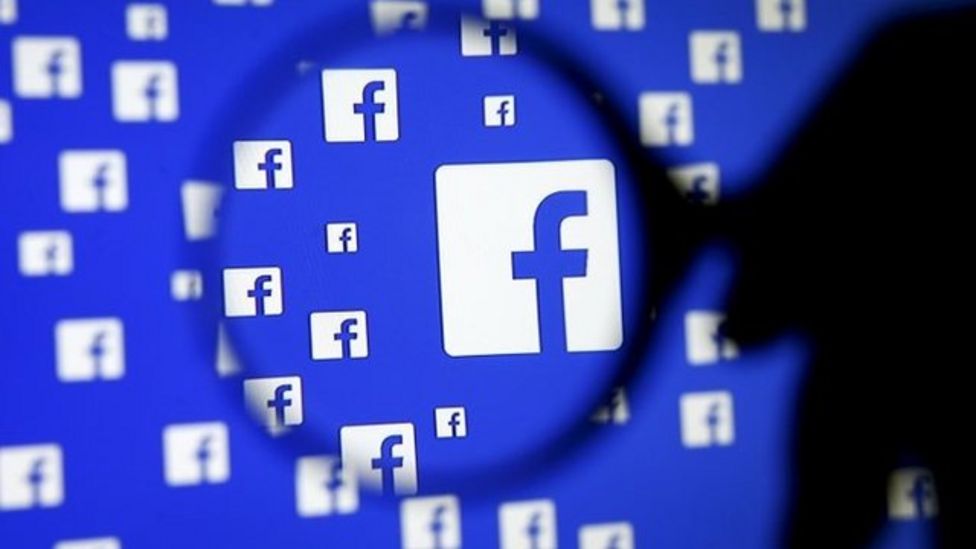 Facebook turns away from Flash for video - BBC News