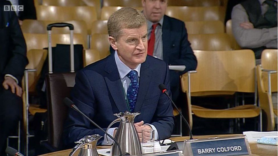 Forth Road Bridge engineers 'wanted to replace' link which broke - BBC News